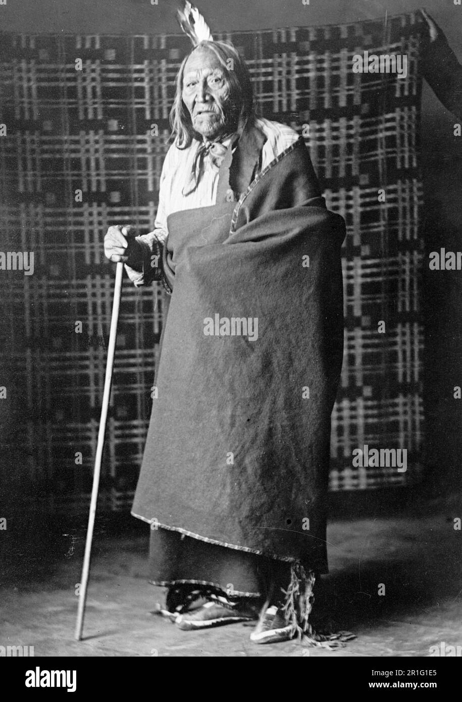 Chief two strike hi-res stock photography and images - Alamy