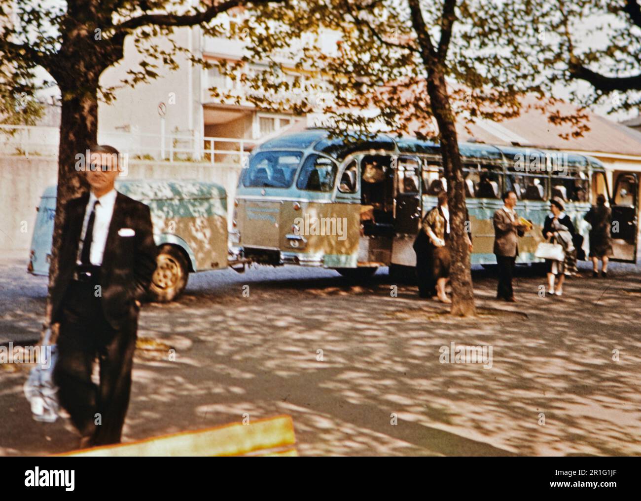 1950s tourists hi-res stock photography and images - Alamy