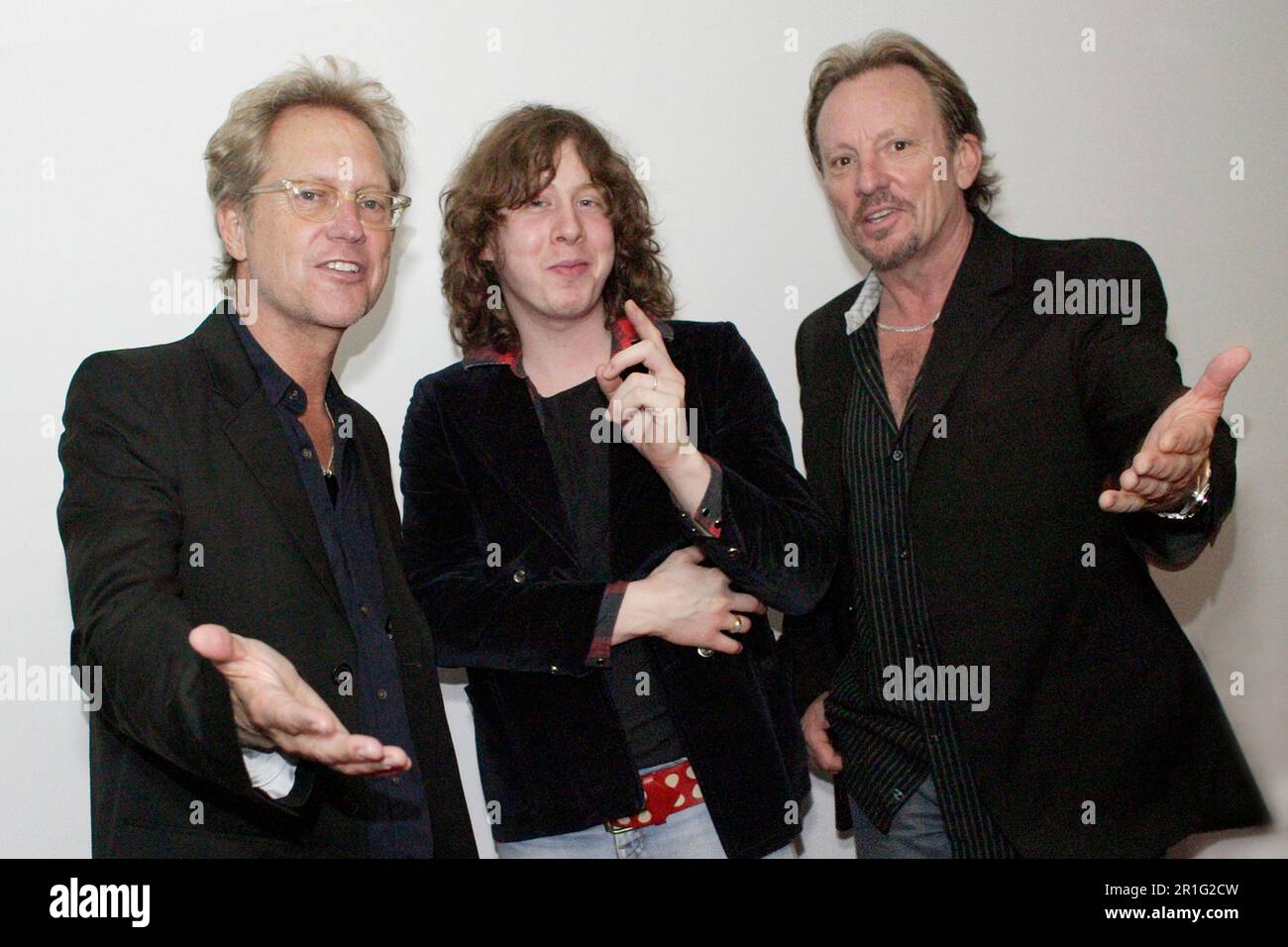 Ben Kweller (centre) backstage at Sydney Opera House with America ...
