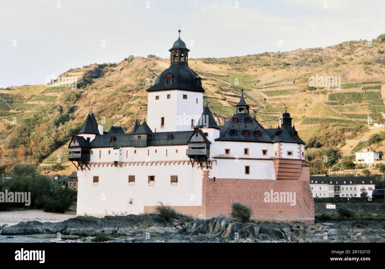 Pfalzgrafenstein castle (Burg Pfalzgrafenstein) in the Rhine River, an ...