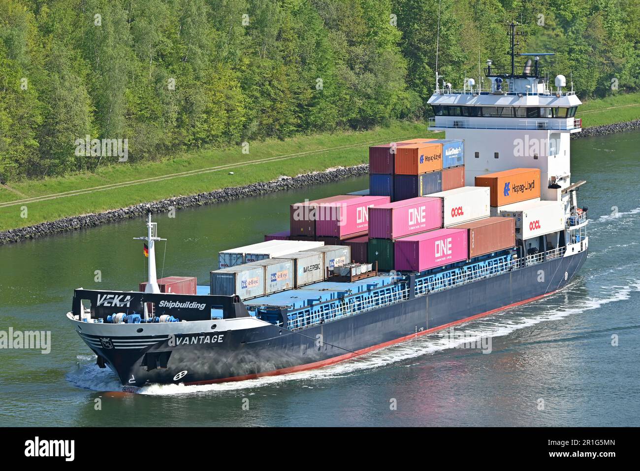 General Cargo Ship VANTAGE at the Kiel Canal Stock Photo - Alamy