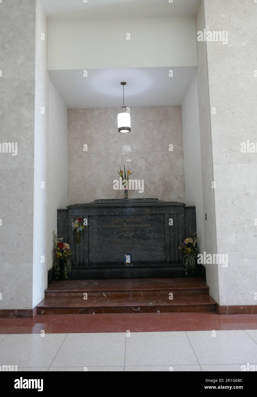 Jack Benny Grave Jack Benny – Golden Memories Of Radio – Box Set 6