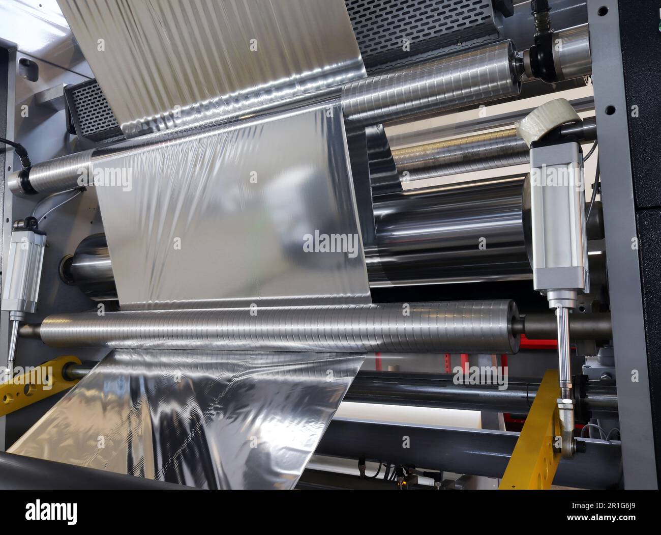 Plastic roll on machine production hi-res stock photography and images ...