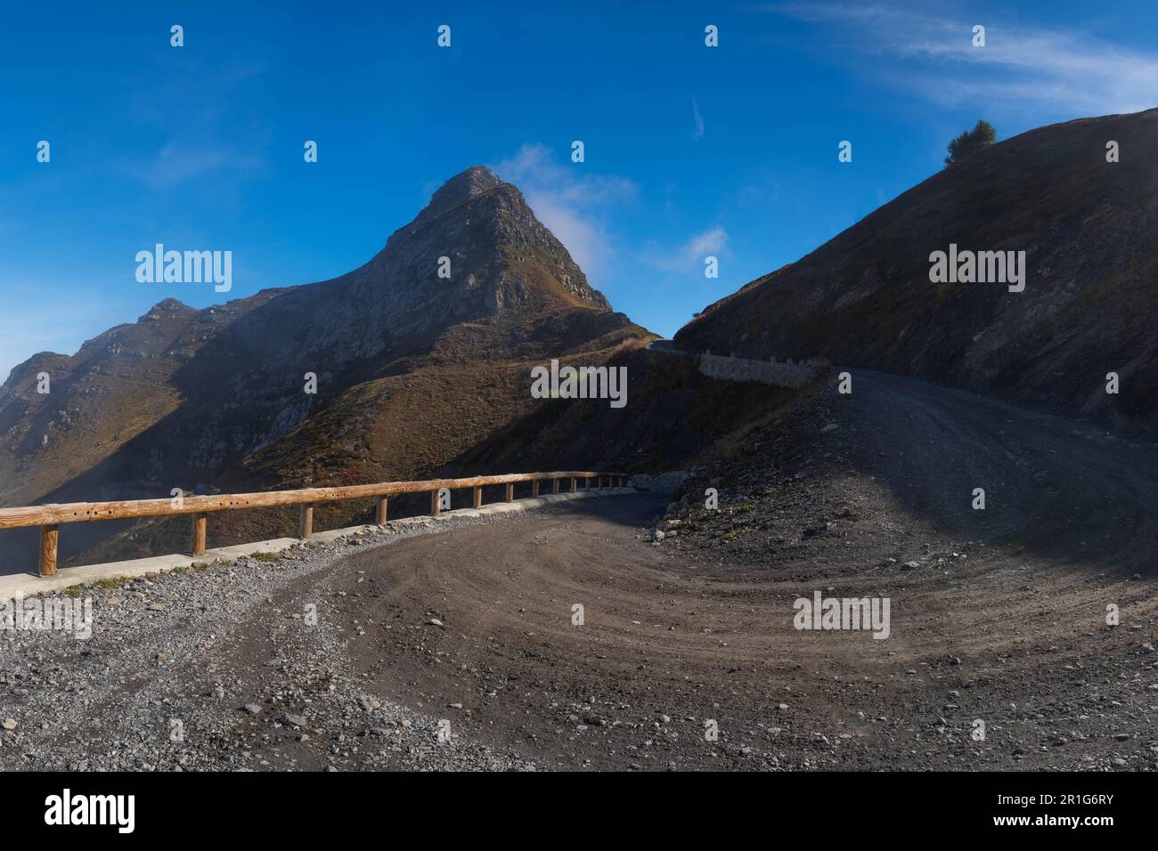Ligurian border ridge road hi-res stock photography and images - Alamy