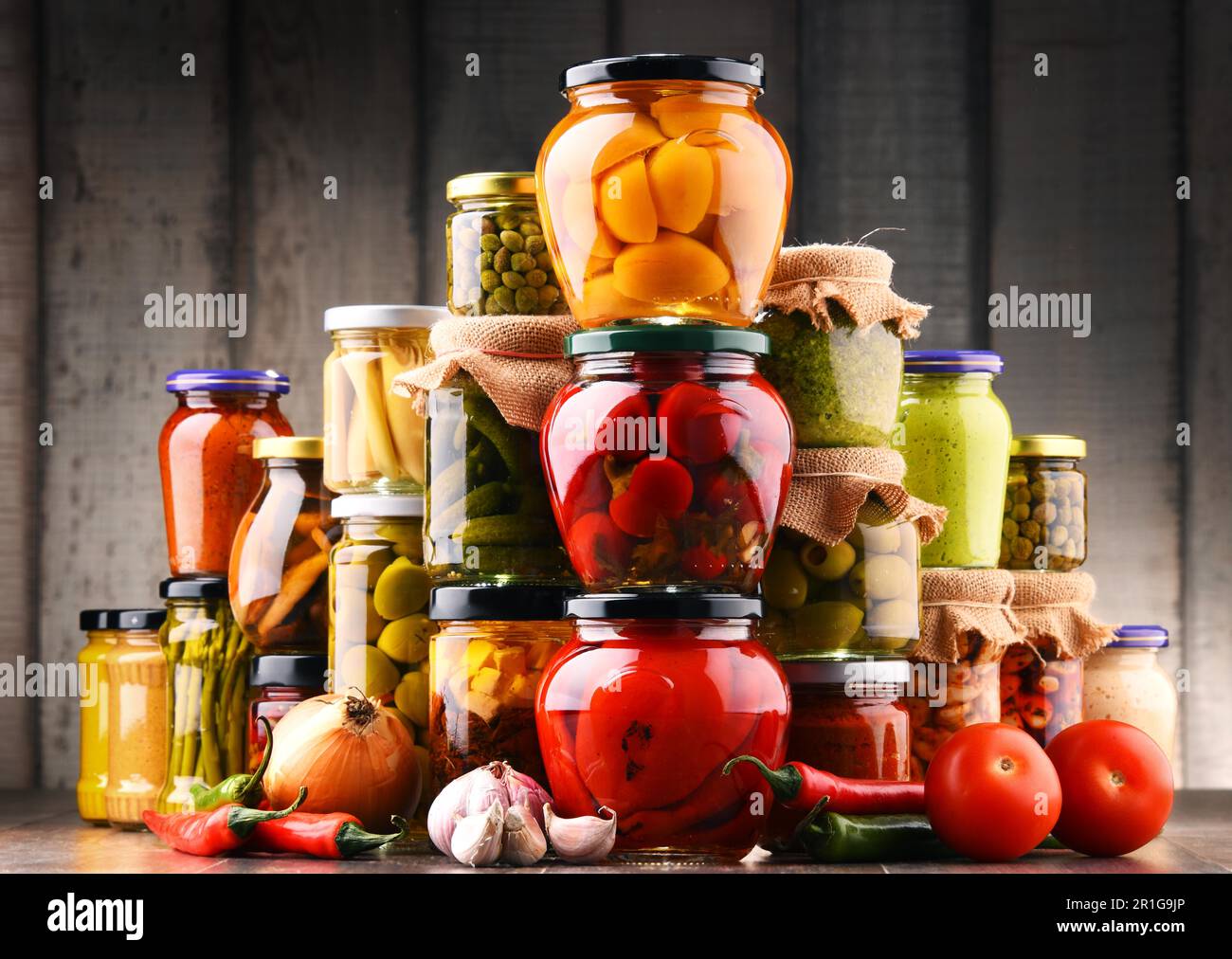 Preserved food pantry hi-res stock photography and images - Alamy