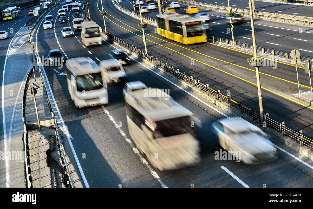 Controlled-access highway in Istanbul during rush hour Stock Photo - Alamy