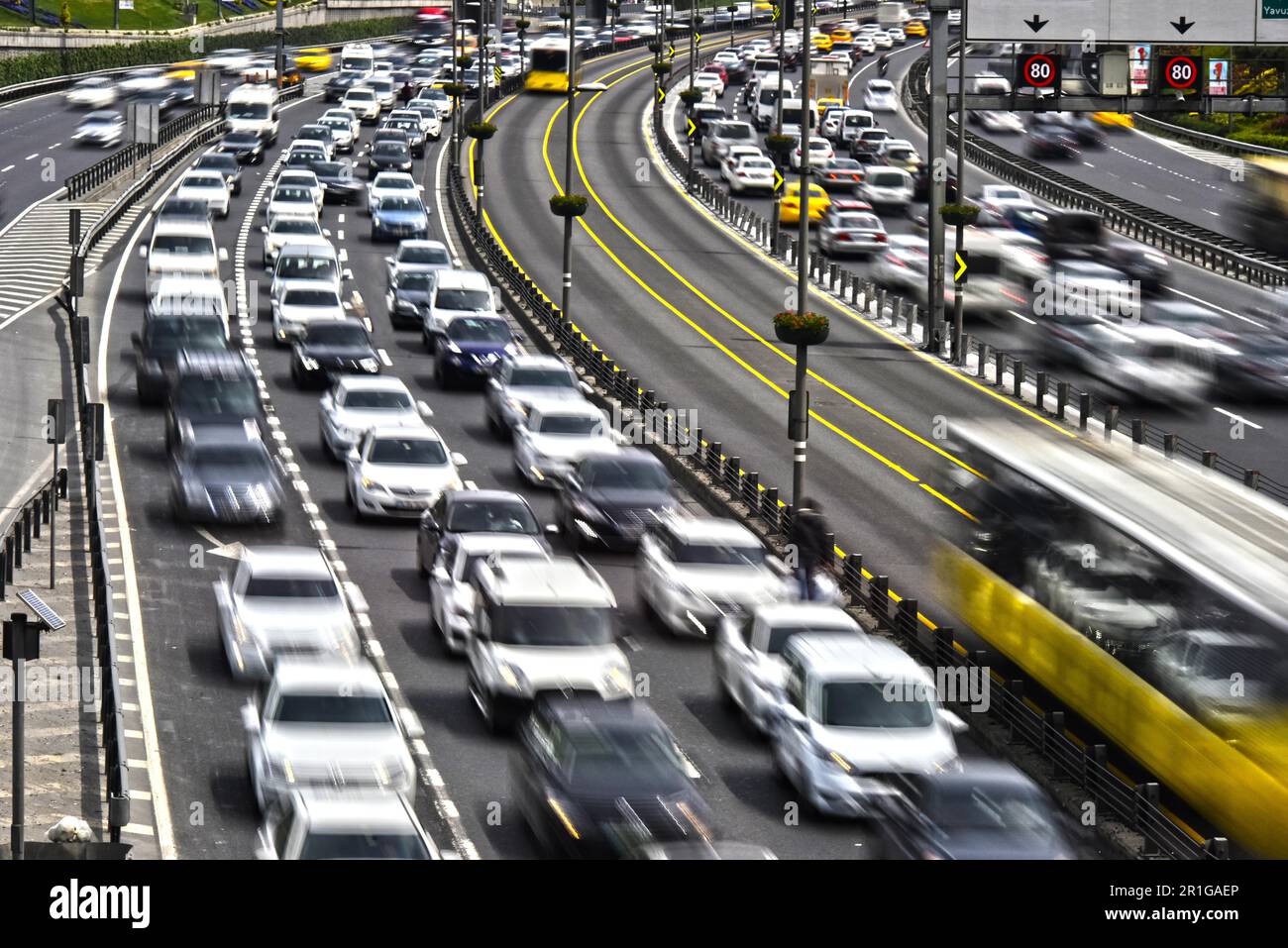 Controlled-access highway in Istanbul during rush hour Stock Photo - Alamy