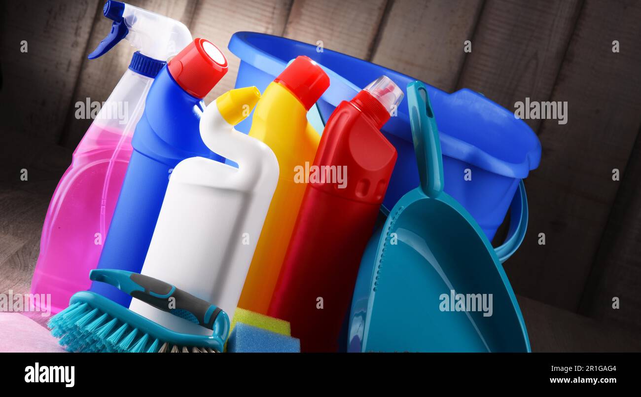 Variety of detergent bottles and chemical cleaning supplies Stock Photo ...