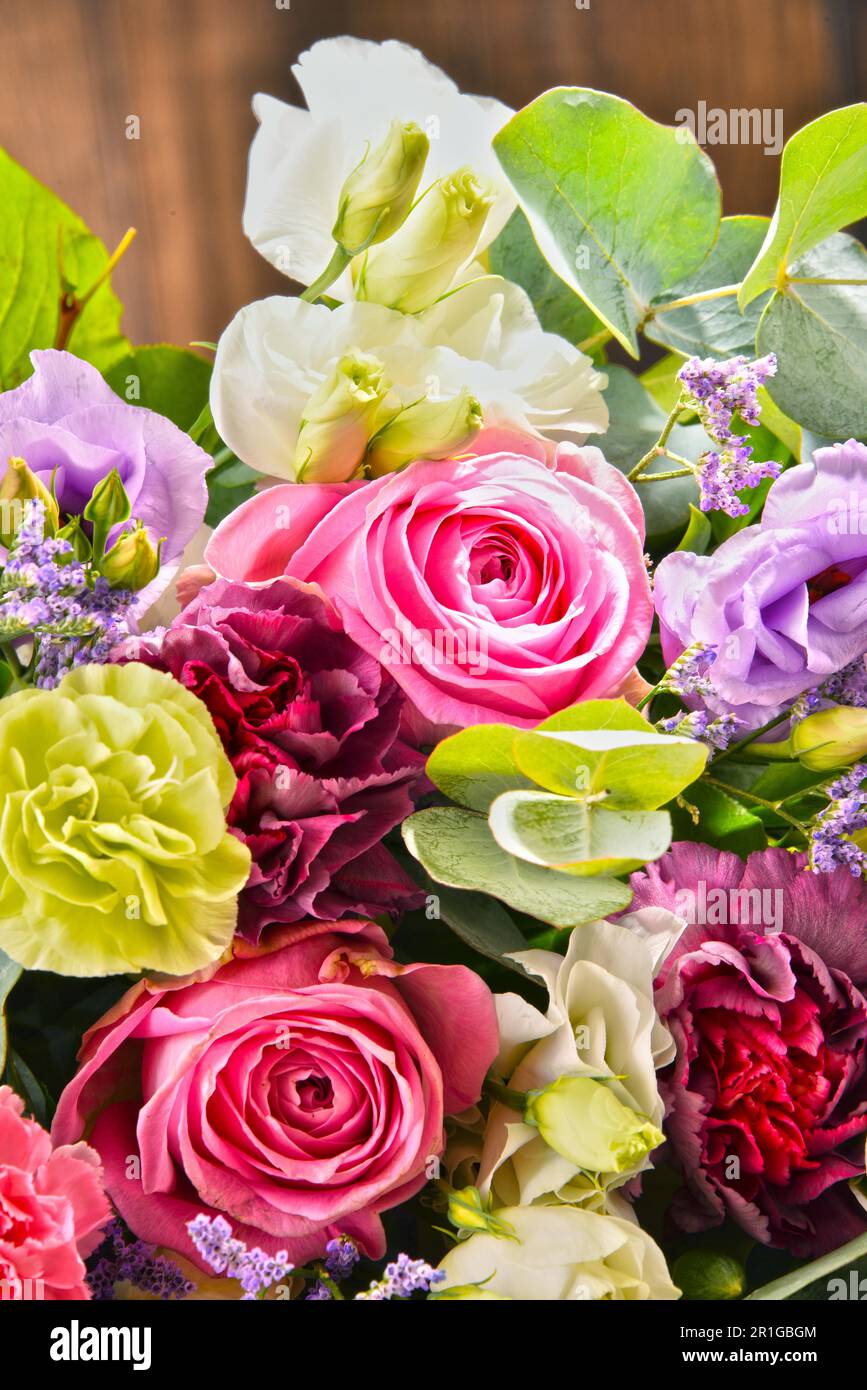 Composition with bouquet of flowers Stock Photo - Alamy