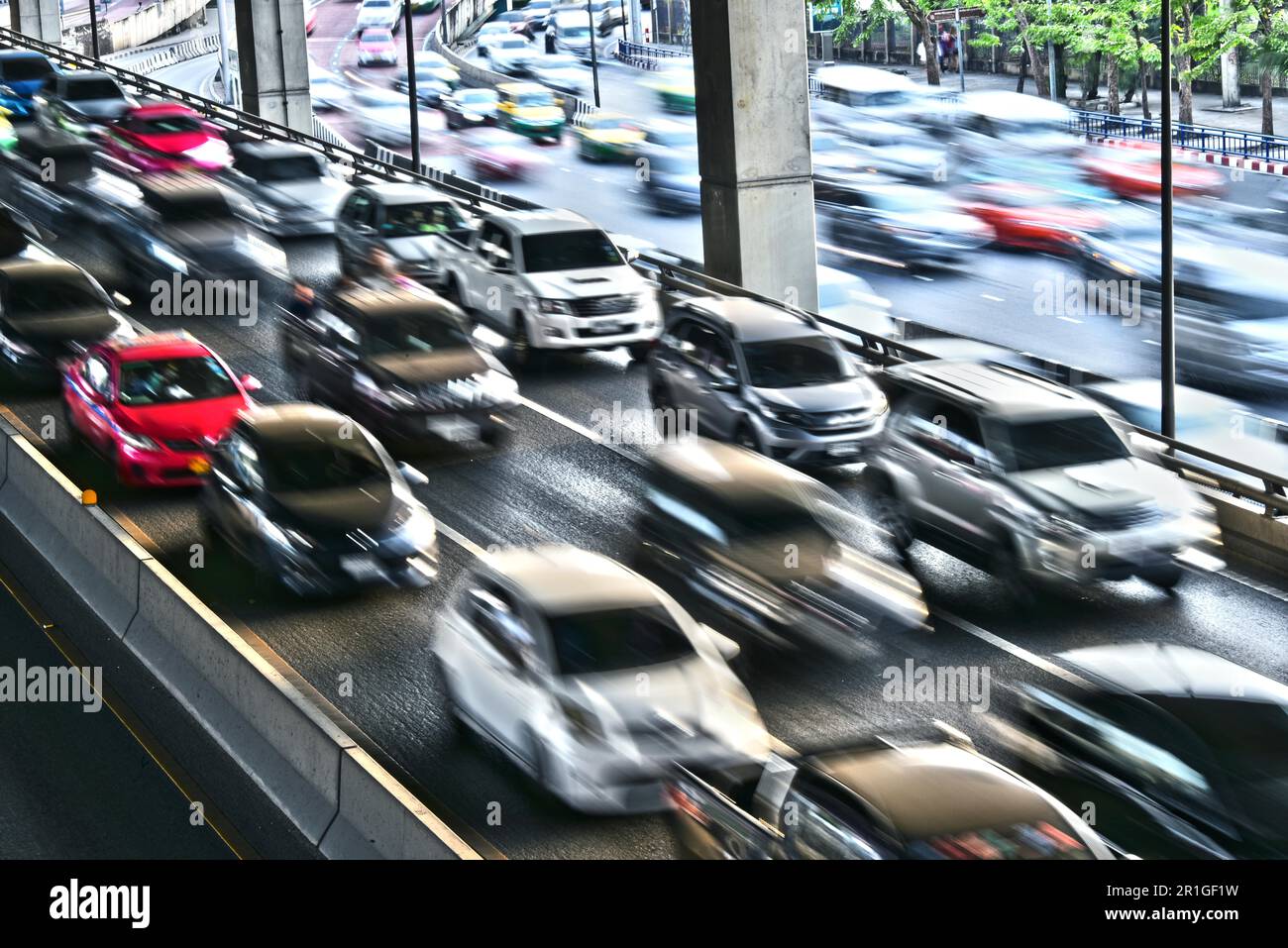 Controlled-access highway in Bangkok during rush hour Stock Photo - Alamy