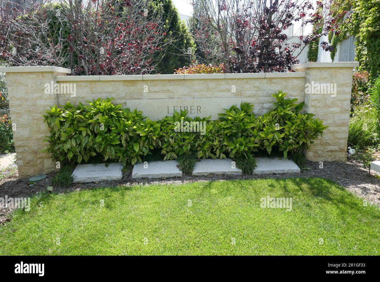 Presley family graves hi-res stock photography and images - Alamy