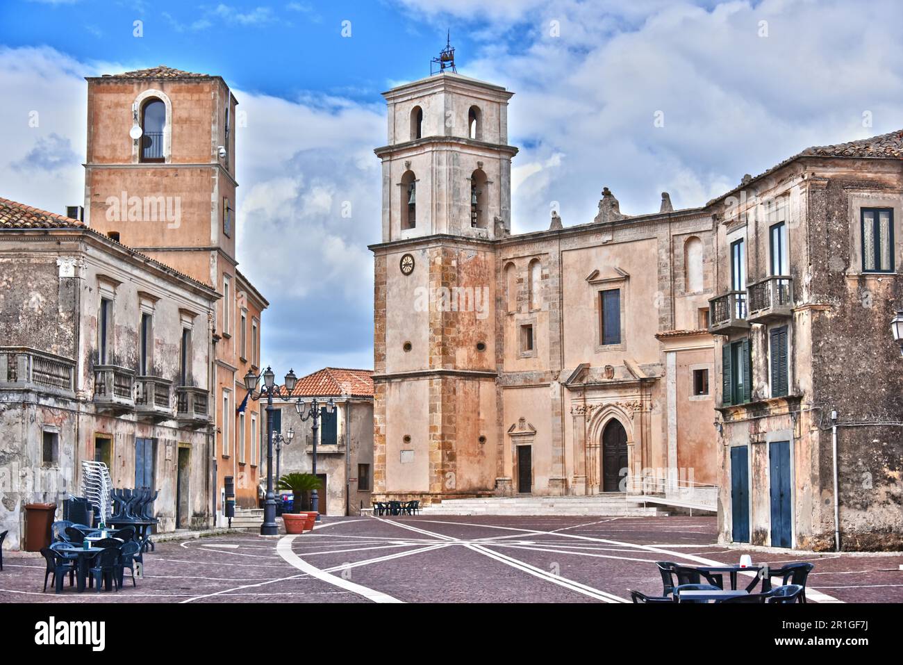 Calabria architecture hi-res stock photography and images - Alamy