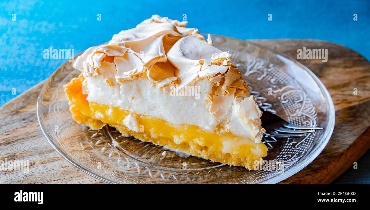 Lemon torte hi-res stock photography and images - Alamy