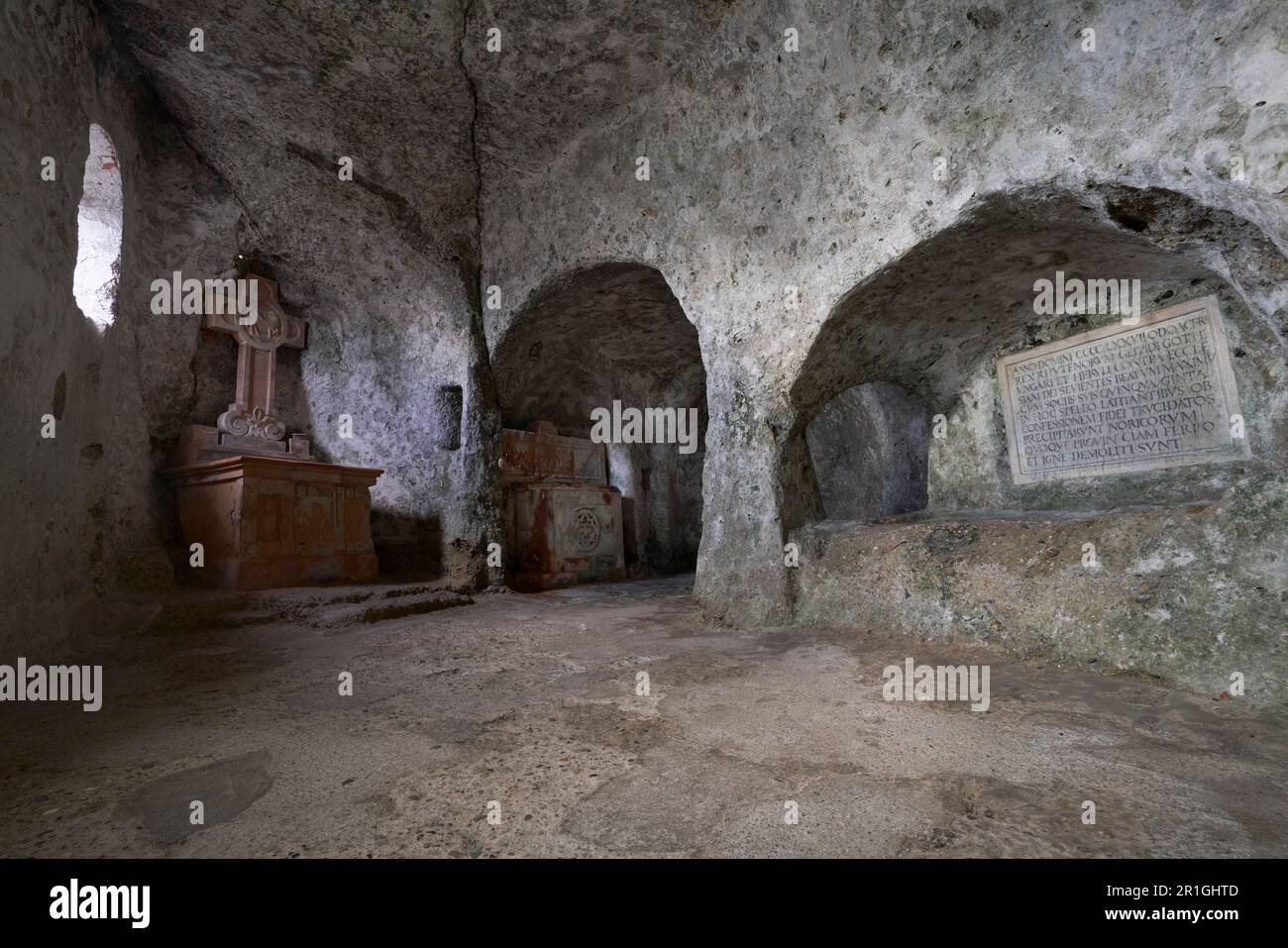 Early christian catacombs hi-res stock photography and images - Alamy