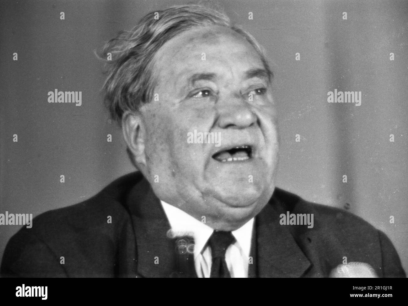 Personalities from politics, economy and culture from the years 1965-71 ...