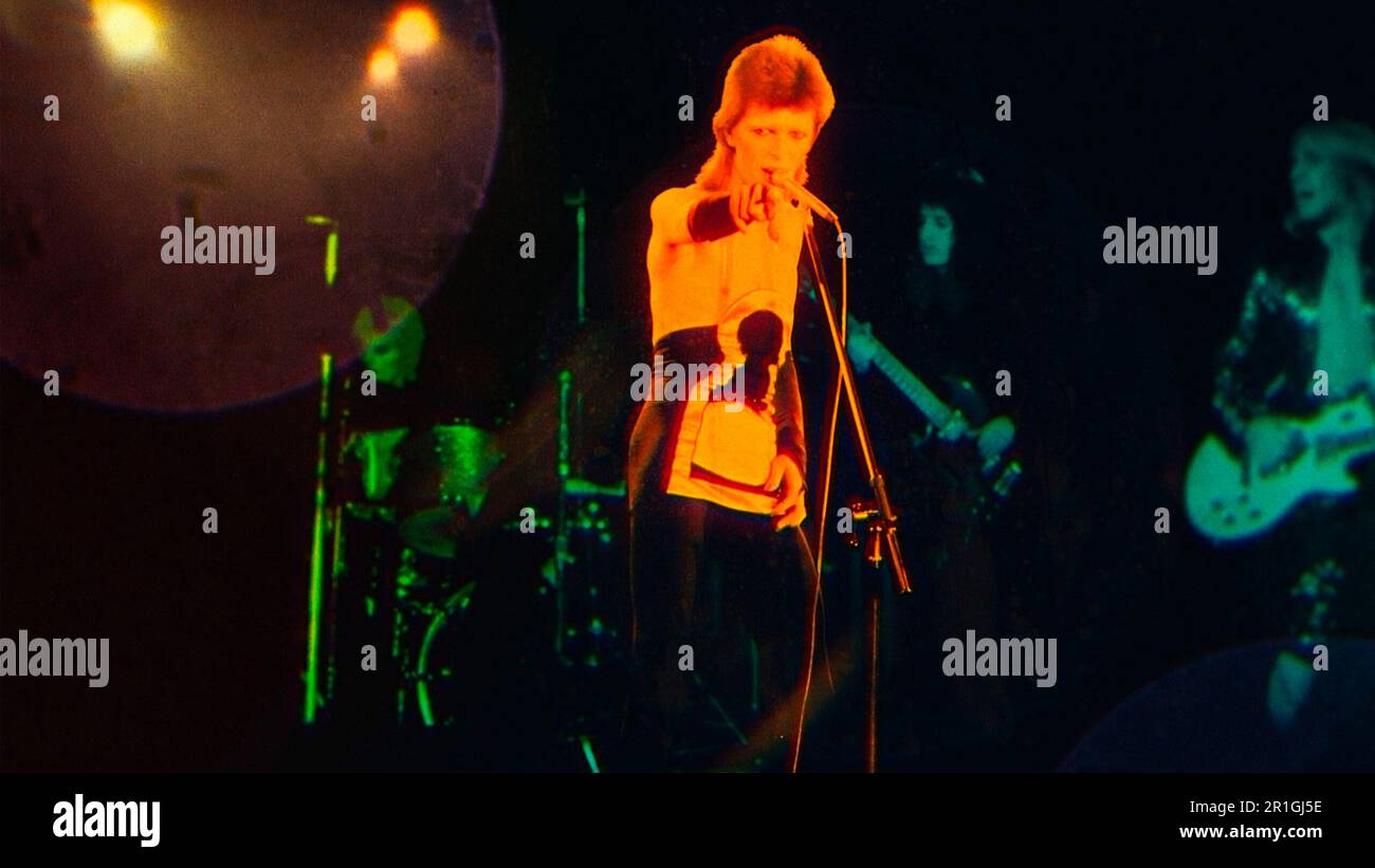 DAVID BOWIE in MOONAGE DAYDREAM (2022), directed by BRETT MORGEN. Credit: Public Road ...