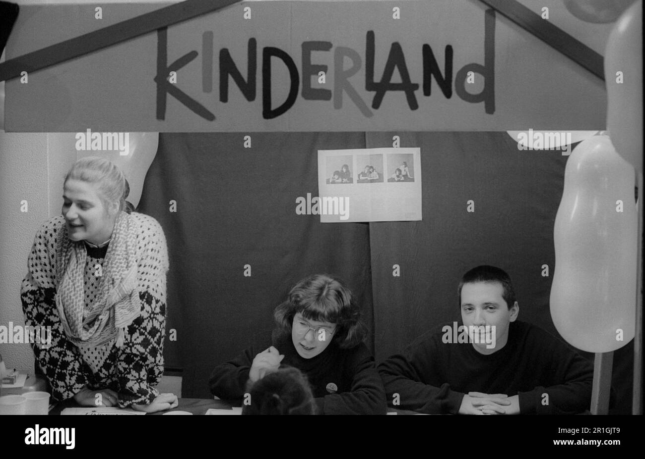 GDR, Berlin, 12.02.1990, Political Festival in the Werner-Seelenbinder ...