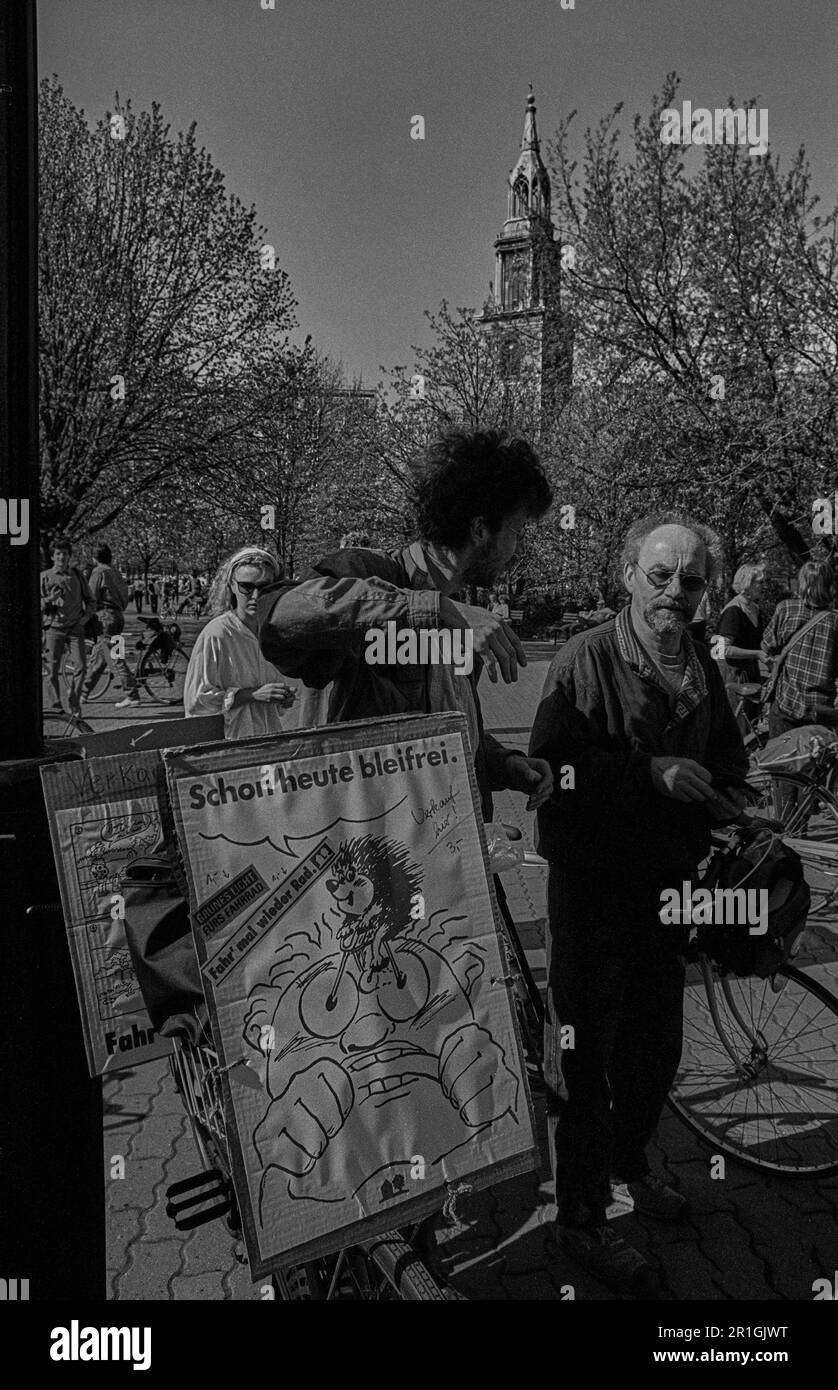 Demonstration lead Black and White Stock Photos & Images - Alamy