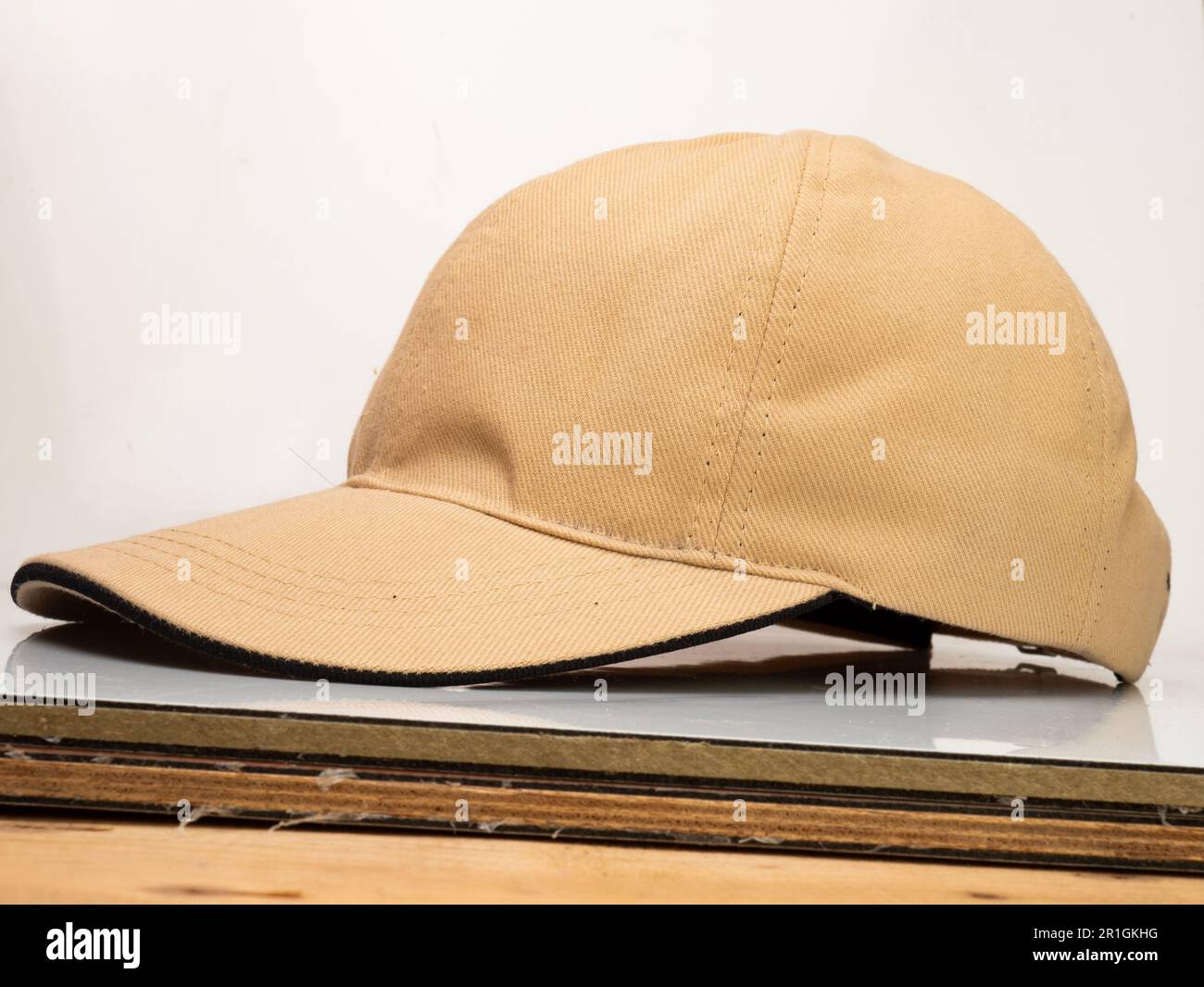 Baseball hat hi-res stock photography and images - Alamy