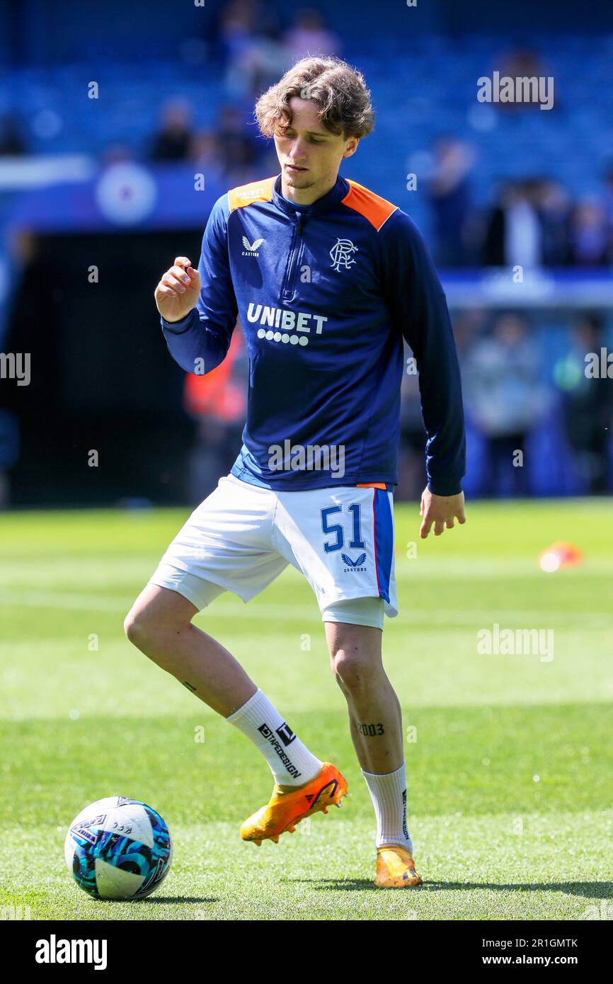 Alex young footballer hi-res stock photography and images - Alamy