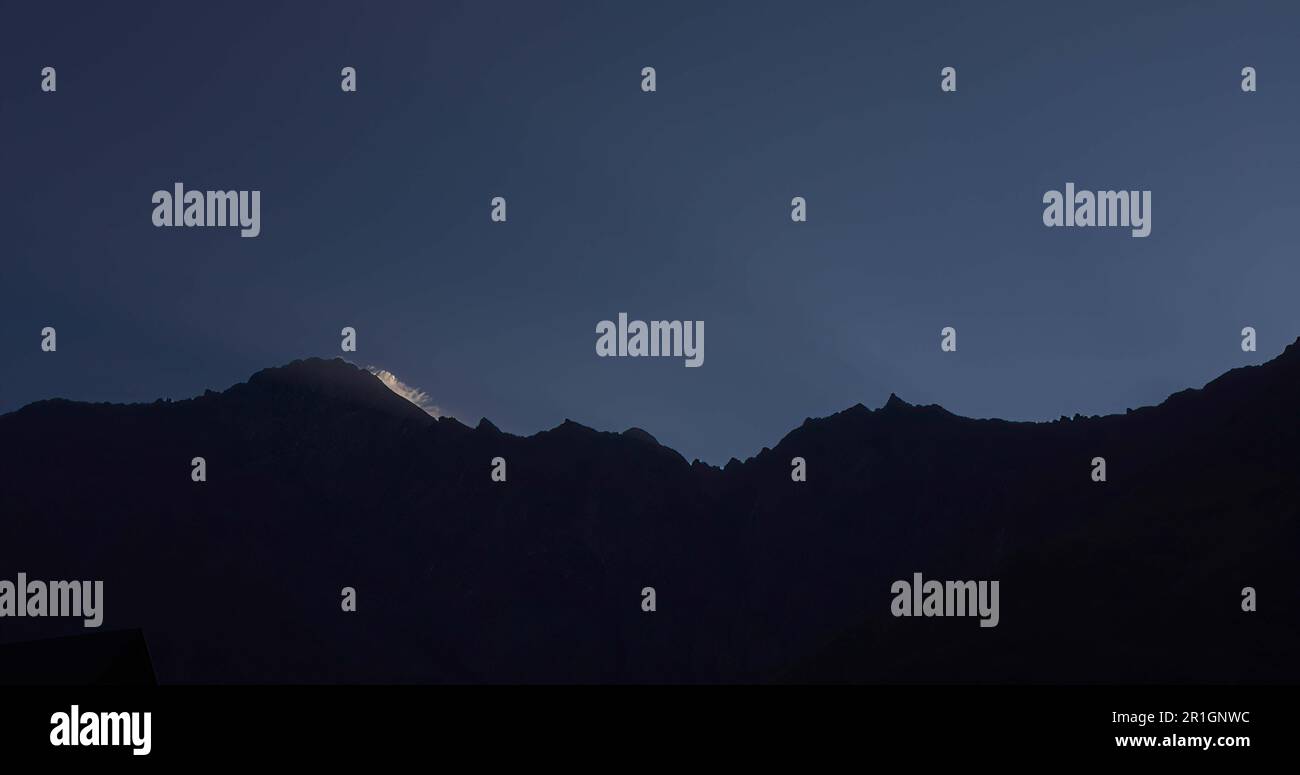 5054 meters high in clear weather Stock Photo - Alamy