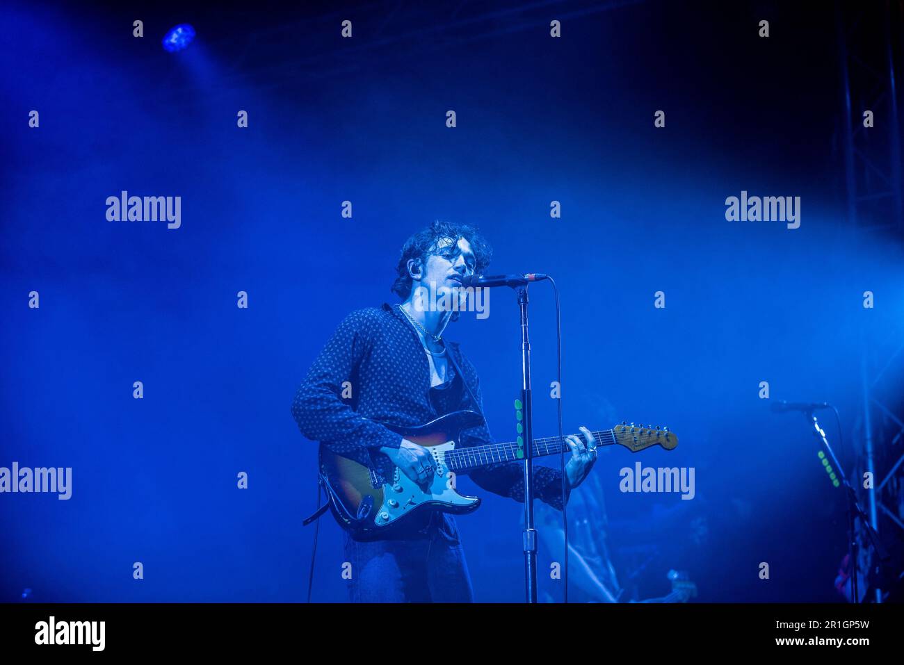 Elijah Hewson (Inhaler Stock Photo - Alamy