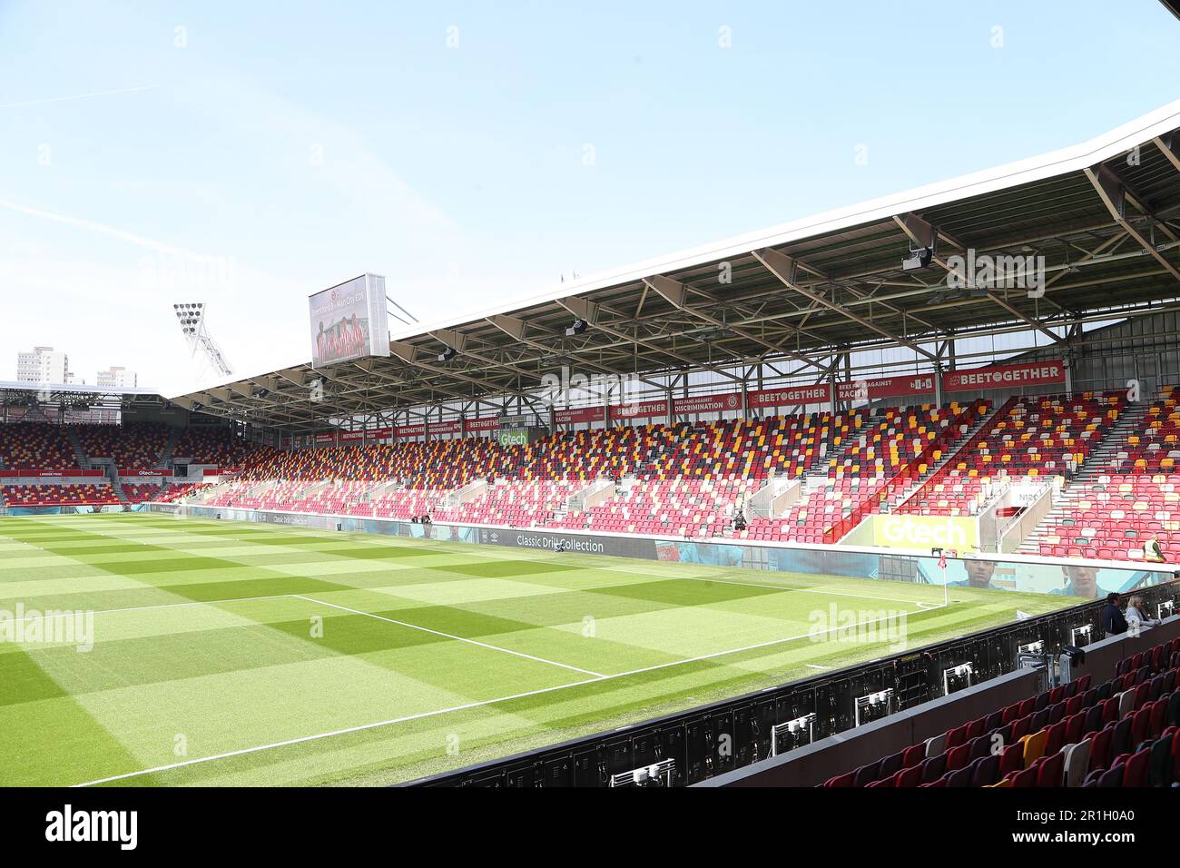 Brentford community stadium north stand hi-res stock photography and ...