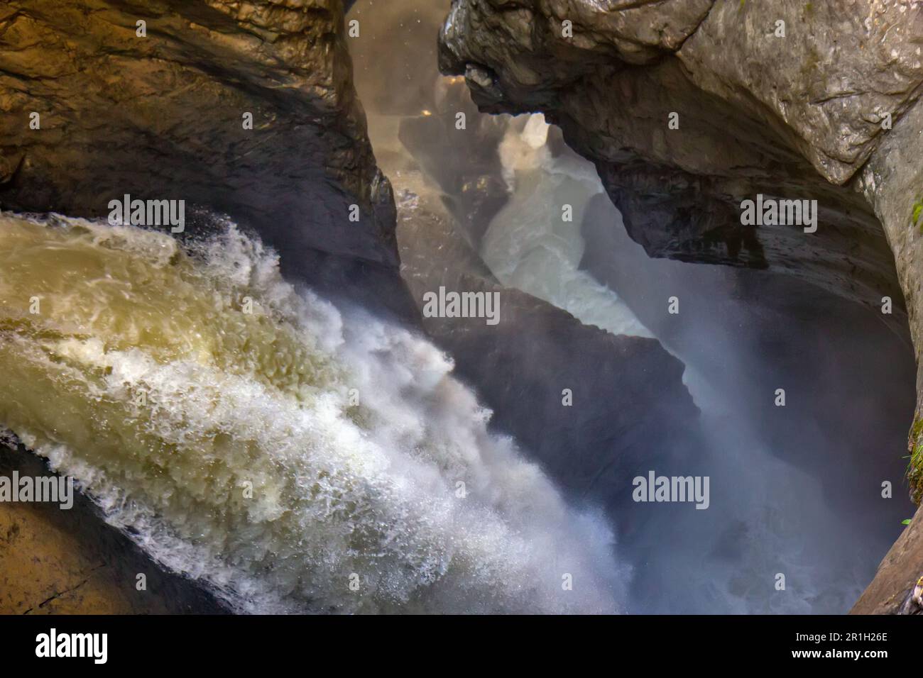 Trummelbach falls, Lauterbrunnen, Switzerland - Europe's largest ...
