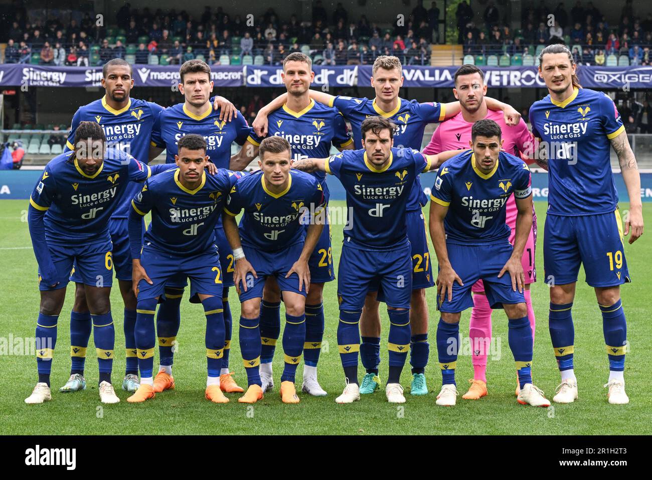 Hellas Verona photo team before the Serie A match between Hellas Verona ...