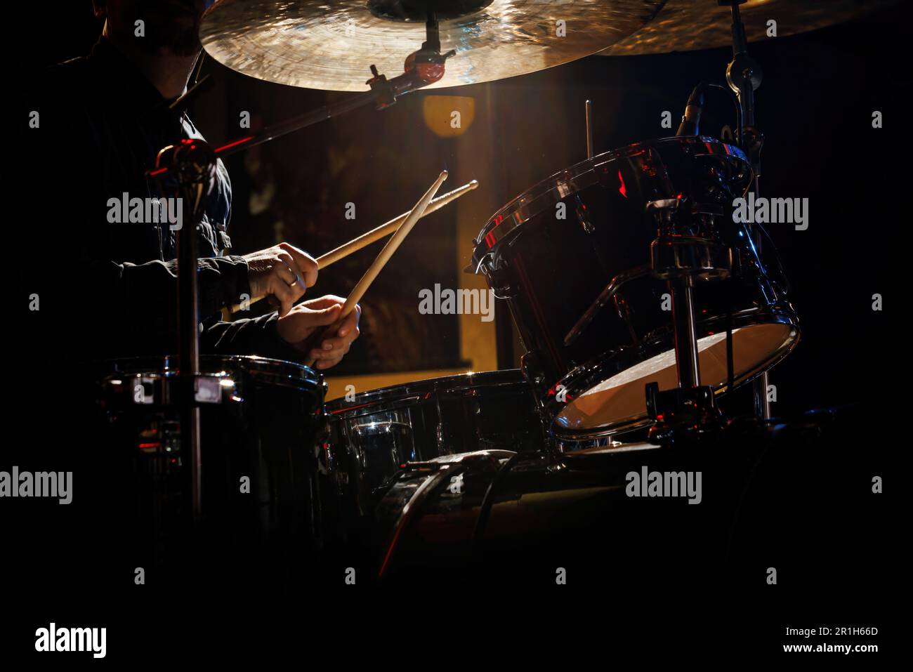 Precision drumming hi-res stock photography and images - Alamy
