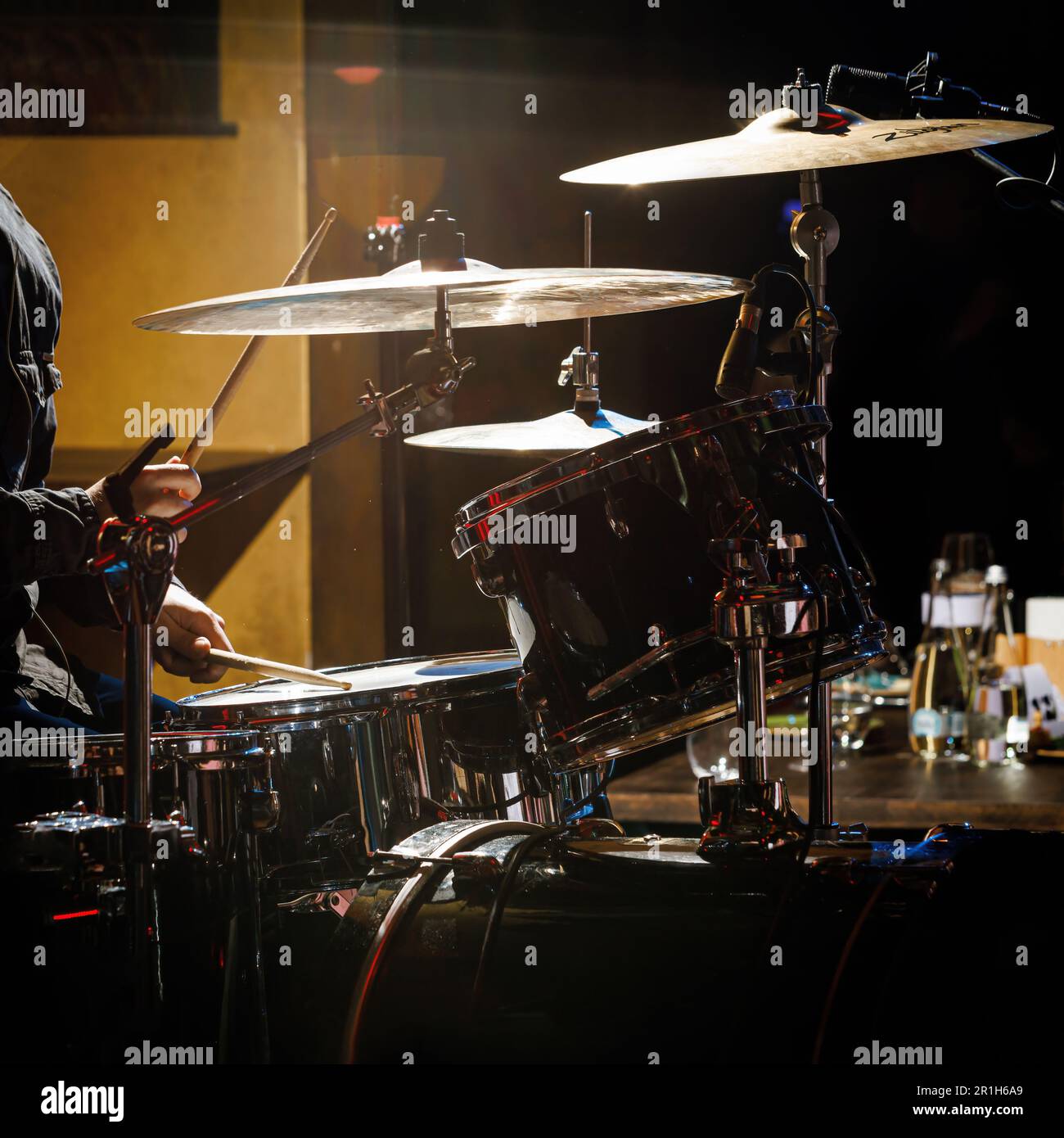 Precision drumming hi-res stock photography and images - Alamy