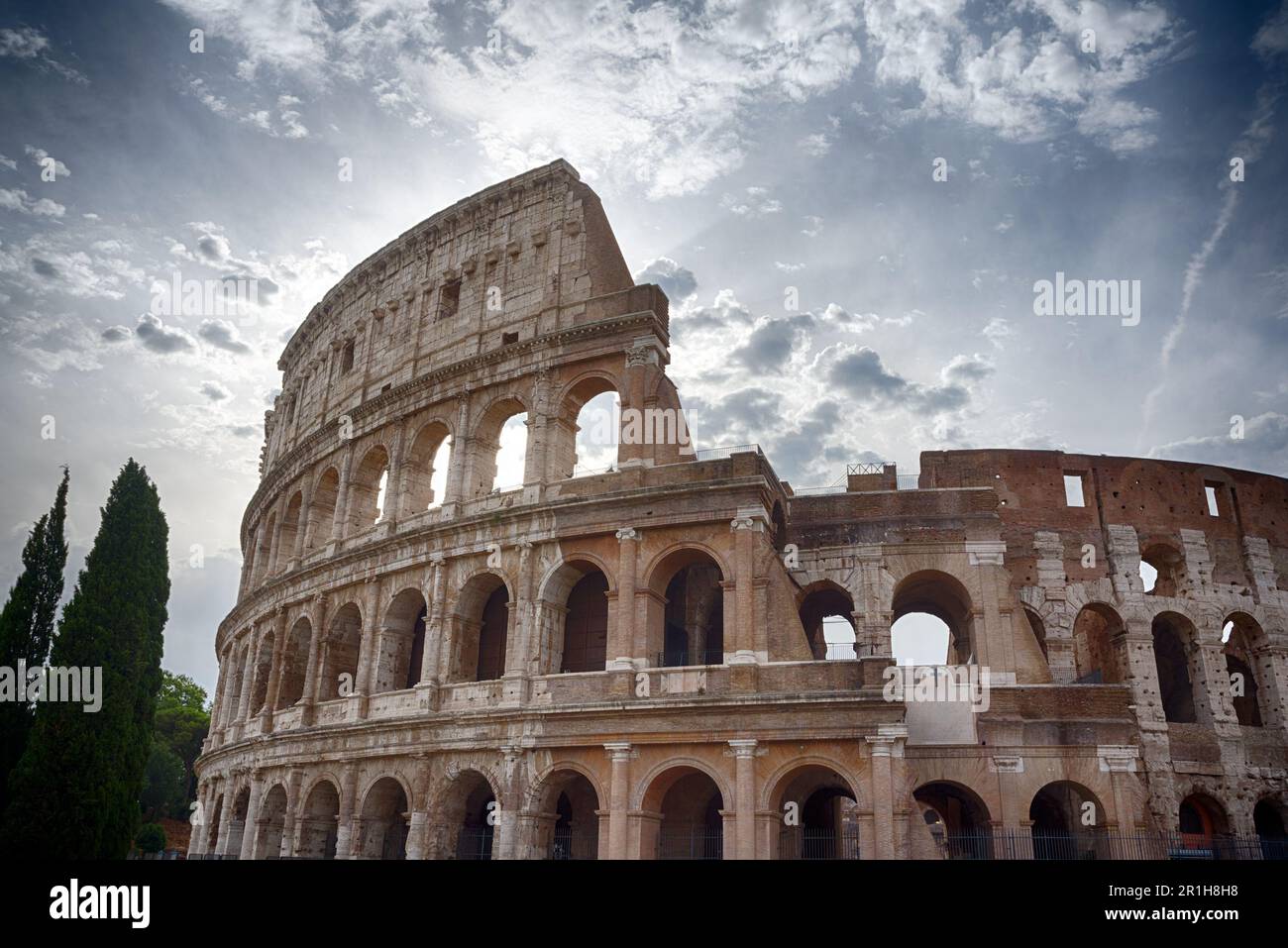 Colosseum famous landmark hi-res stock photography and images - Alamy