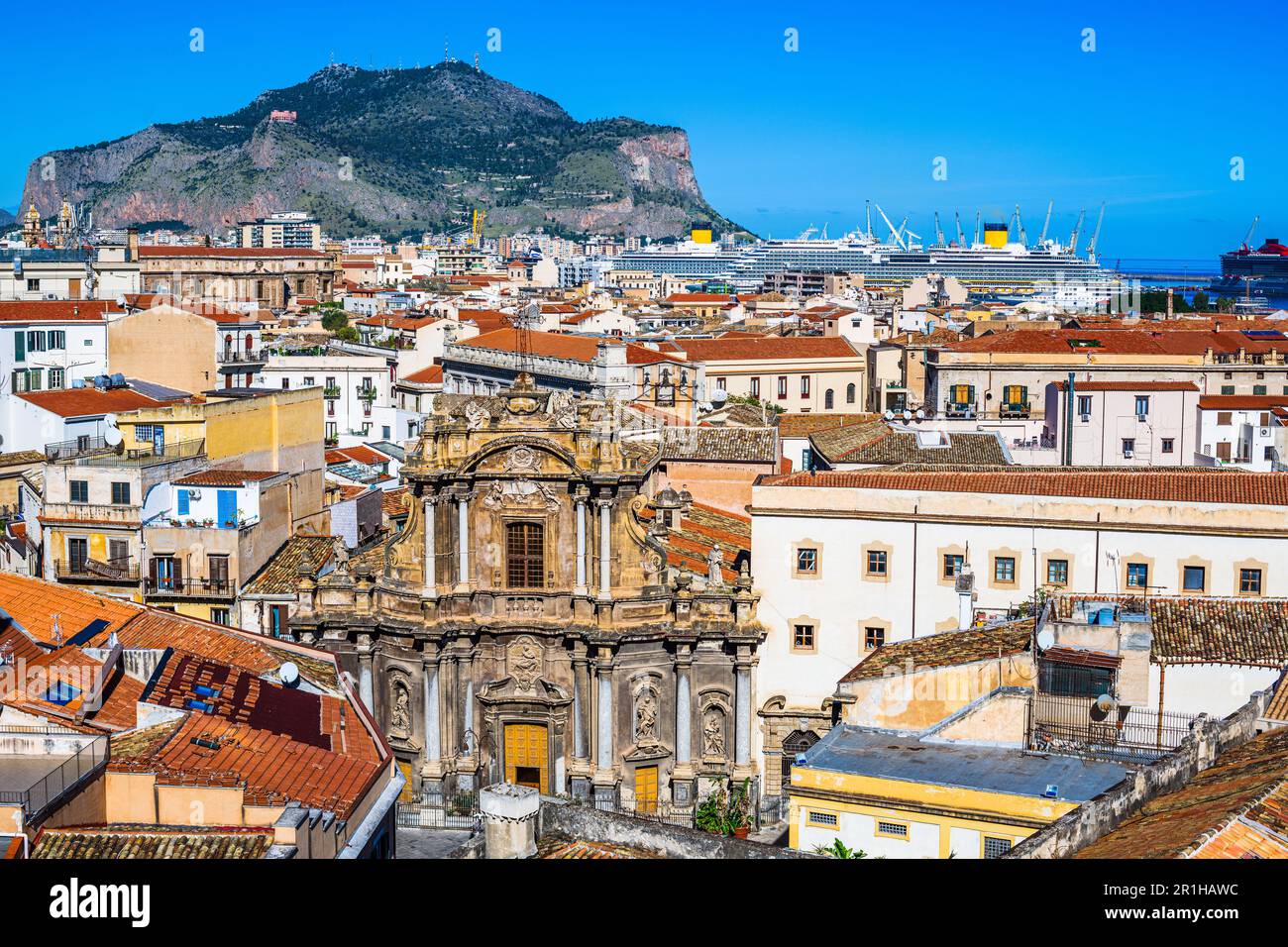 Palermo, Italy cityscape view towards Mt. Pellegrino and the port Stock ...
