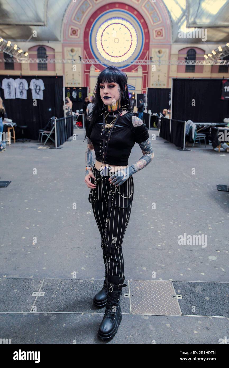 Goth girl with tattoos smoking hi-res stock photography and images - Alamy