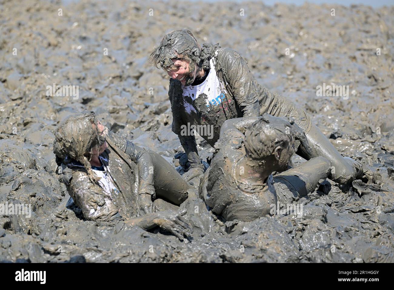 Maldon Essex, UK. 14th May, 2023. The Maldon Mud race returns to ...