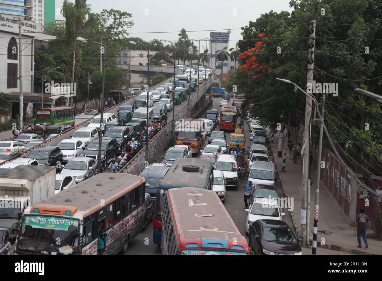 Energy crises dhaka 14may dhaka bangladesh. Due to gas shortage, long ...