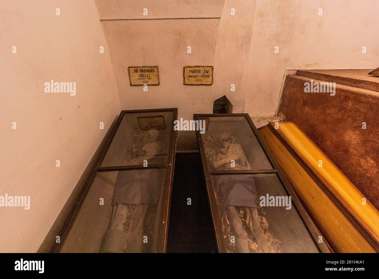Capuchin cemetery hi-res stock photography and images - Alamy