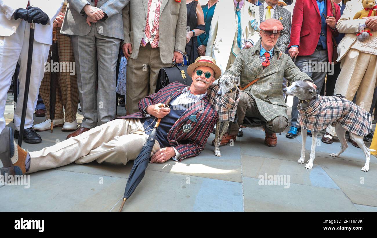 London, UK. 14th May, 2023. The flaneurs pose. The annual Grand Flaneur ...