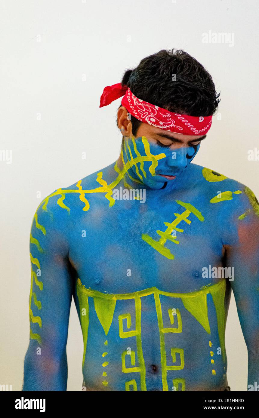 Mazatlan Dancers in Mexico Perform Traditional Folklorico Dances Stock Photo - Alamy