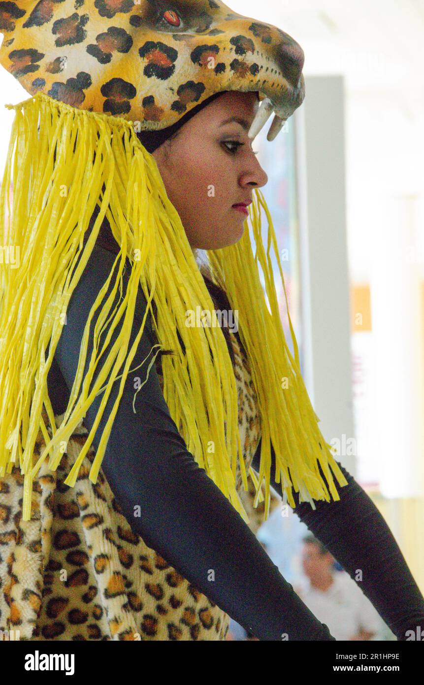Mazatlan Dancers in Mexico Perform Traditional Folklorico Dances Stock Photo - Alamy