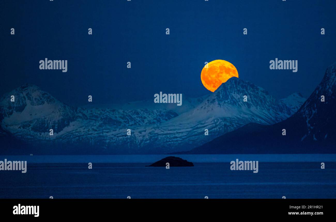 Kystruten hi-res stock photography and images - Alamy