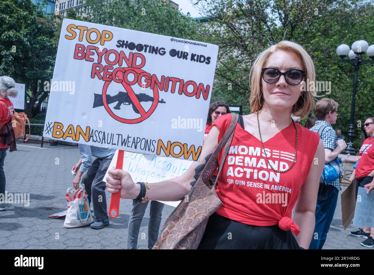 Banassaultweapons hi-res stock photography and images - Alamy