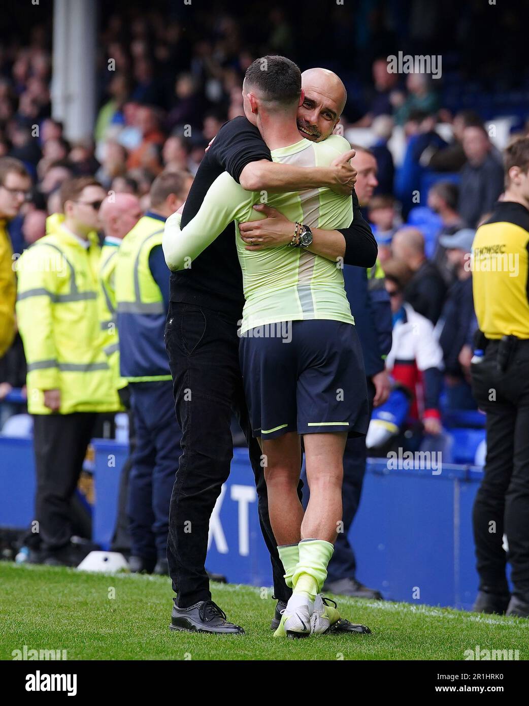 Phil foden pep guardiola 2023 hi-res stock photography and images - Alamy