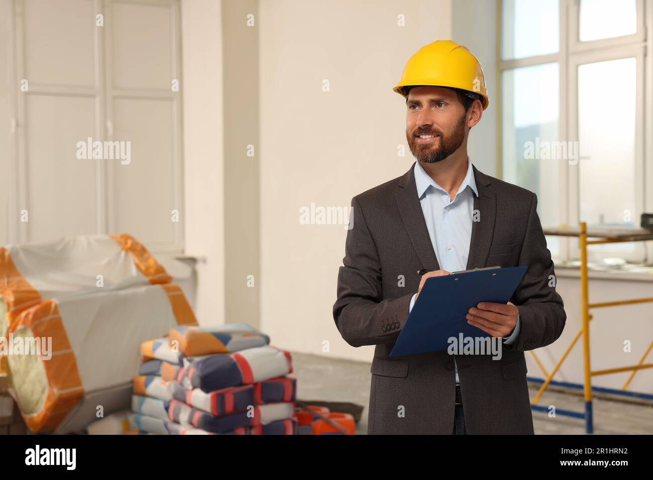 Professional engineer in hard hat hi-res stock photography and images ...