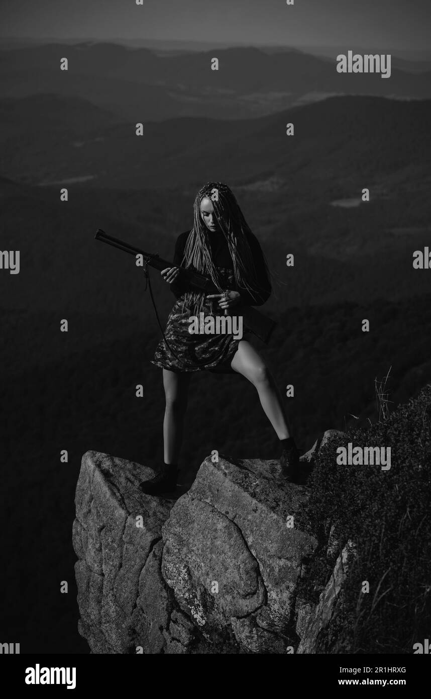 Hunting - women hobby. Hunting Gear and Hunting Clothing Equipment for ...