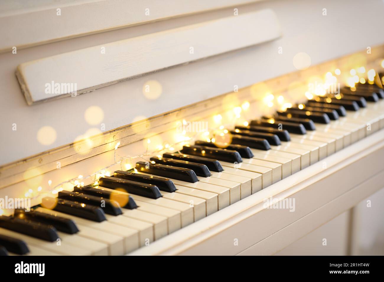 Glowing keys hi-res stock photography and images - Alamy