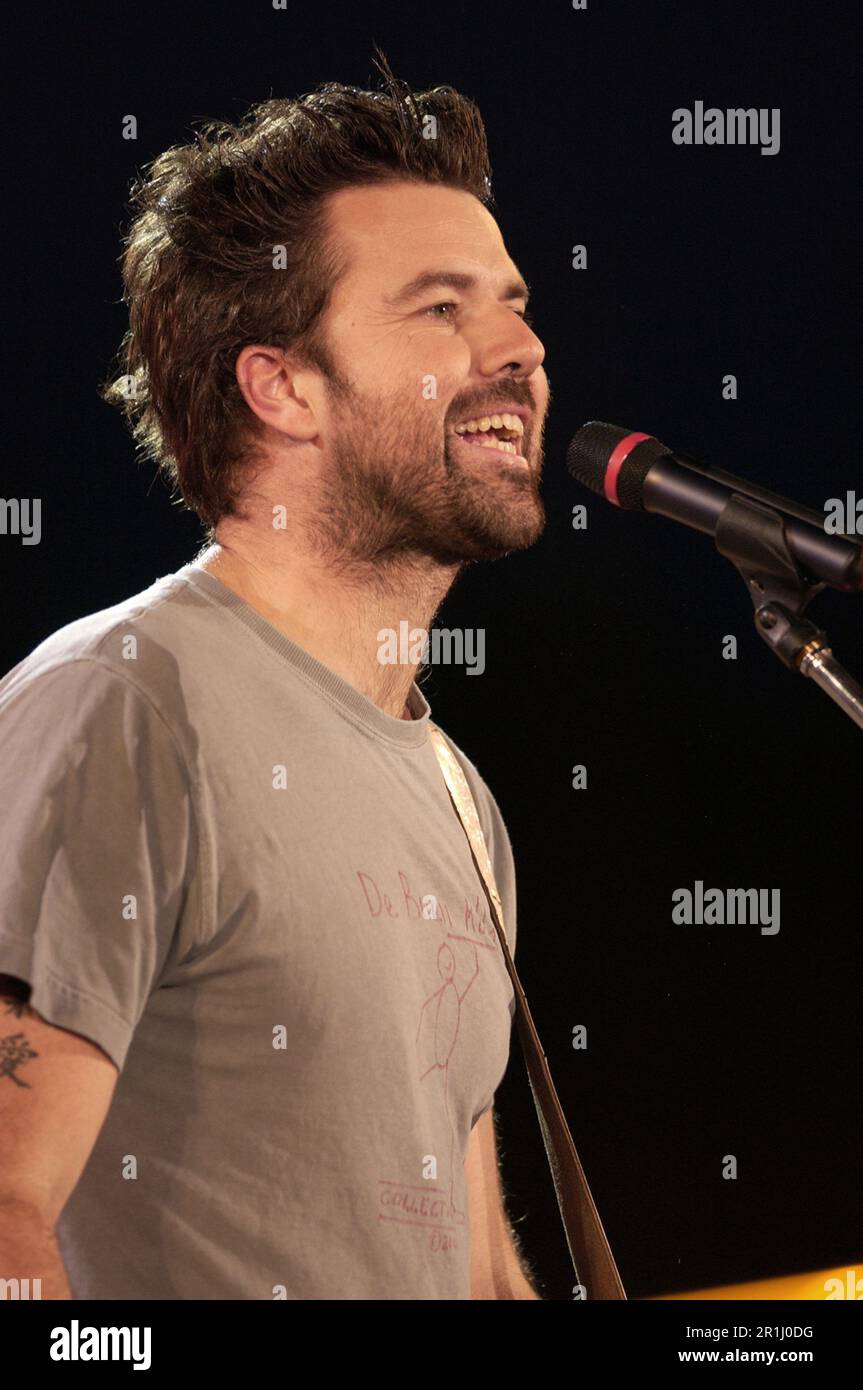 Jarabe de palo 2003 hi-res stock photography and images - Alamy