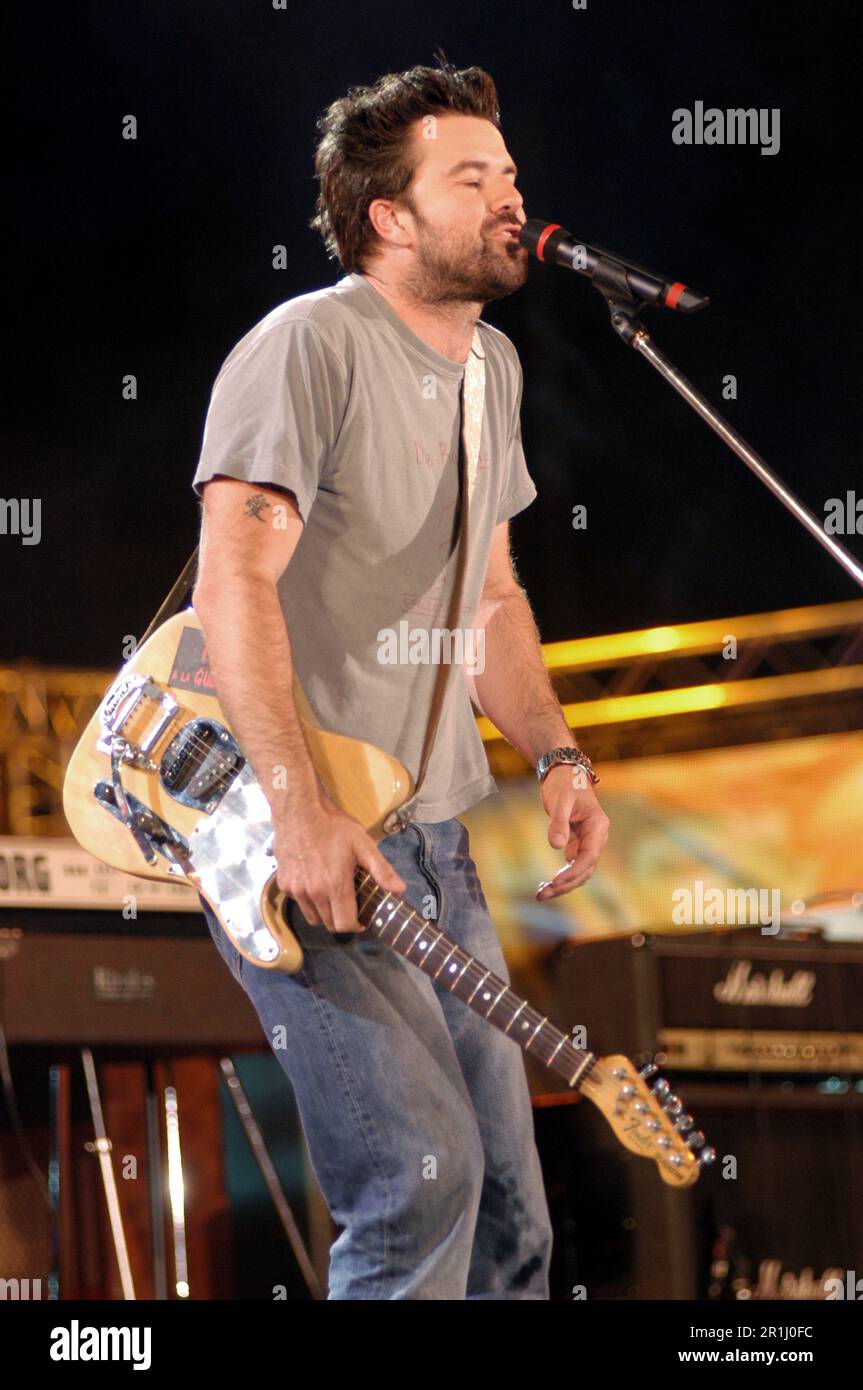 Antonio vega singer hi-res stock photography and images - Alamy