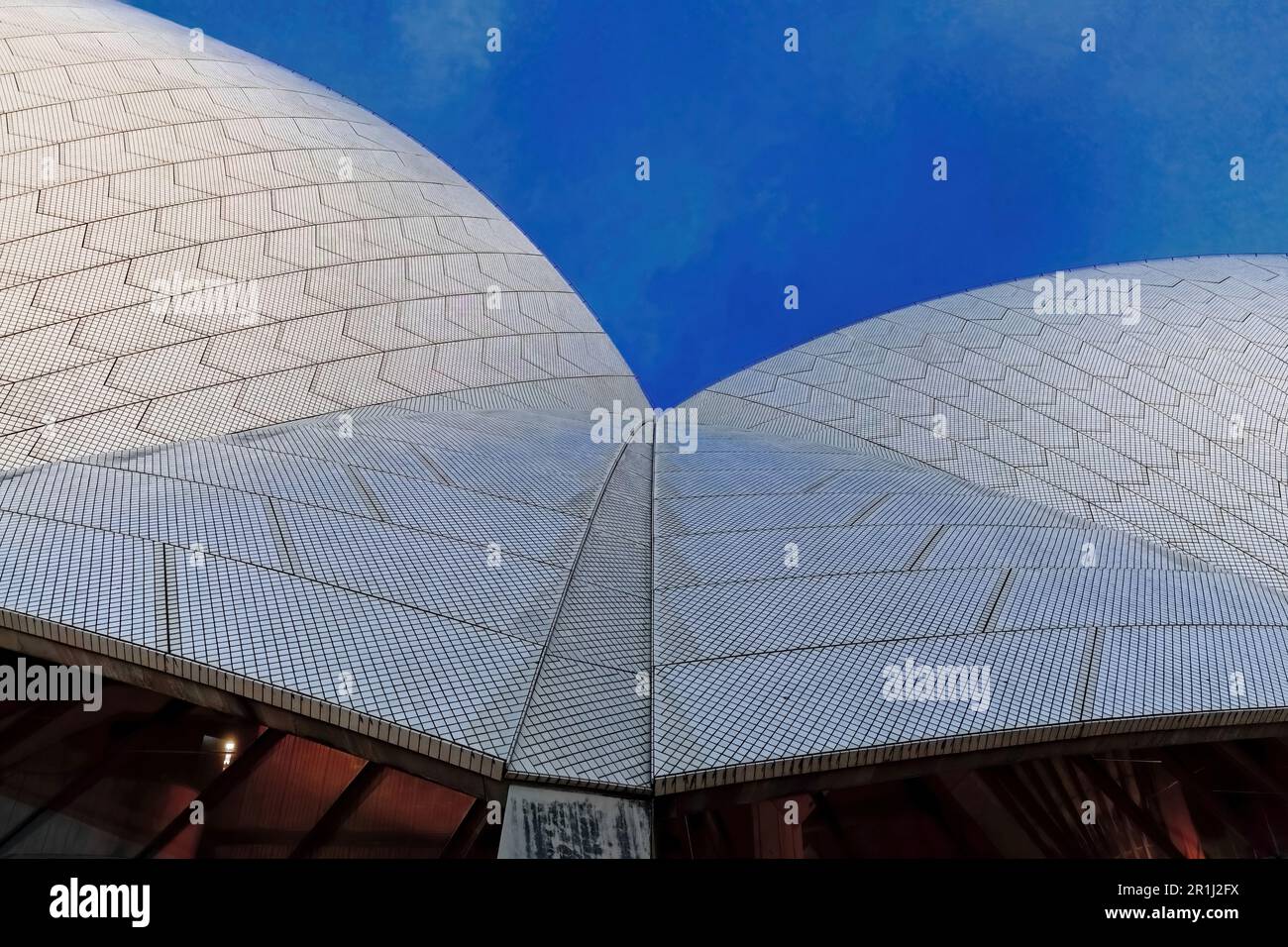 581 View at twilight from the west of the Sydney Opera House shell ...