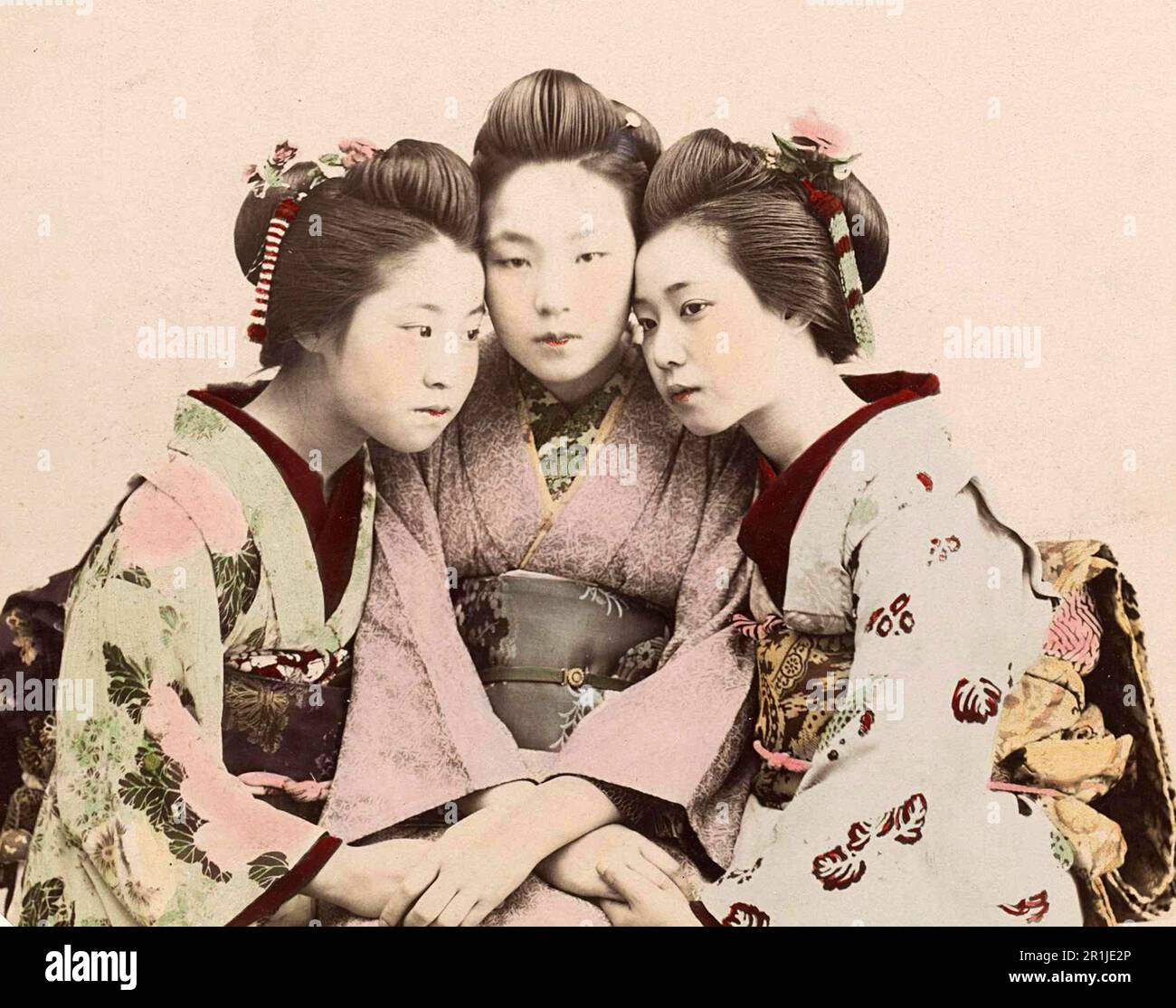 Group portrait of three Japanese girls, around 1880, Japan, Historical ...